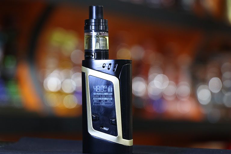 Smok Alien 220W kit la box giusta per tutti i gusti